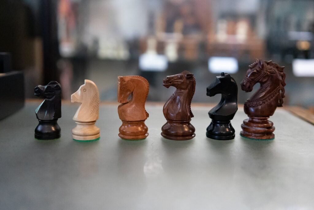 Best Chess Boards for Beginners: Top Picks for New Players - Chess Mantras